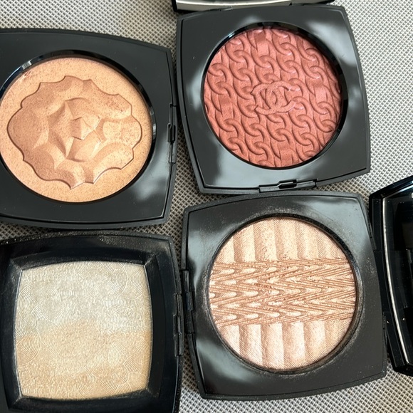 CHANEL | Makeup | Chanel Highlighters | Poshmark